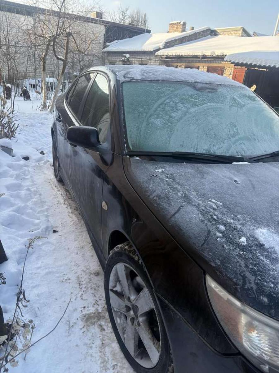 Black Saab 9-3 2008 in Kaunas, with an engine capacity of 2.00 L and mileage of 183 thousand km for 2199 €, photo 5 on AUTOMOTO.COM.LV