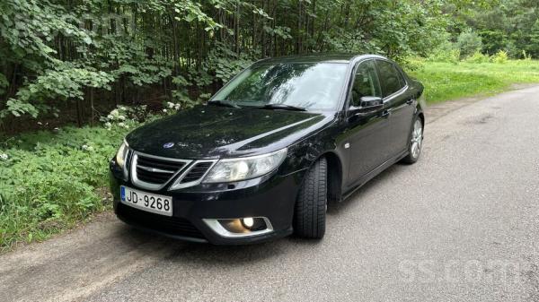 Melns Saab 9-3 2008 Rīga, ar dzinēja tilpumu 2.00 L un nobraukumu 270 tūkst. km par 3000 €, foto 1 vietnē AUTOMOTO.COM.LV