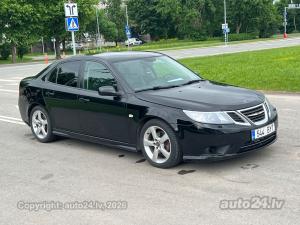 Black Saab 9-3 2008 in Narva, with an engine capacity of 1.90 L and mileage of 430 thousand km for 2499 €, photo 4 on AUTOMOTO.COM.LV