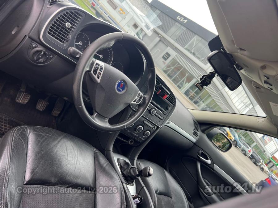 Black Saab 9-3 2008 in Narva, with an engine capacity of 1.90 L and mileage of 430 thousand km for 2499 €, photo 18 on AUTOMOTO.COM.LV