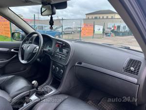Black Saab 9-3 2008 in Narva, with an engine capacity of 1.90 L and mileage of 430 thousand km for 2499 €, photo 19 on AUTOMOTO.COM.LV