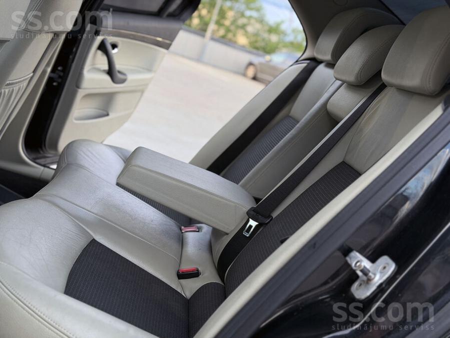 Melns Saab 9-3 2008 Rīga, ar dzinēja tilpumu 1.90 L un nobraukumu 295 tūkst. km par 2500 €, foto 13 vietnē AUTOMOTO.COM.LV