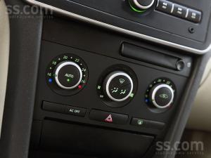 Melns Saab 9-3 2008 Rīga, ar dzinēja tilpumu 1.90 L un nobraukumu 295 tūkst. km par 2500 €, foto 24 vietnē AUTOMOTO.COM.LV