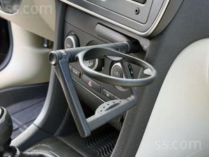 Melns Saab 9-3 2008 Rīga, ar dzinēja tilpumu 1.90 L un nobraukumu 295 tūkst. km par 2500 €, foto 25 vietnē AUTOMOTO.COM.LV