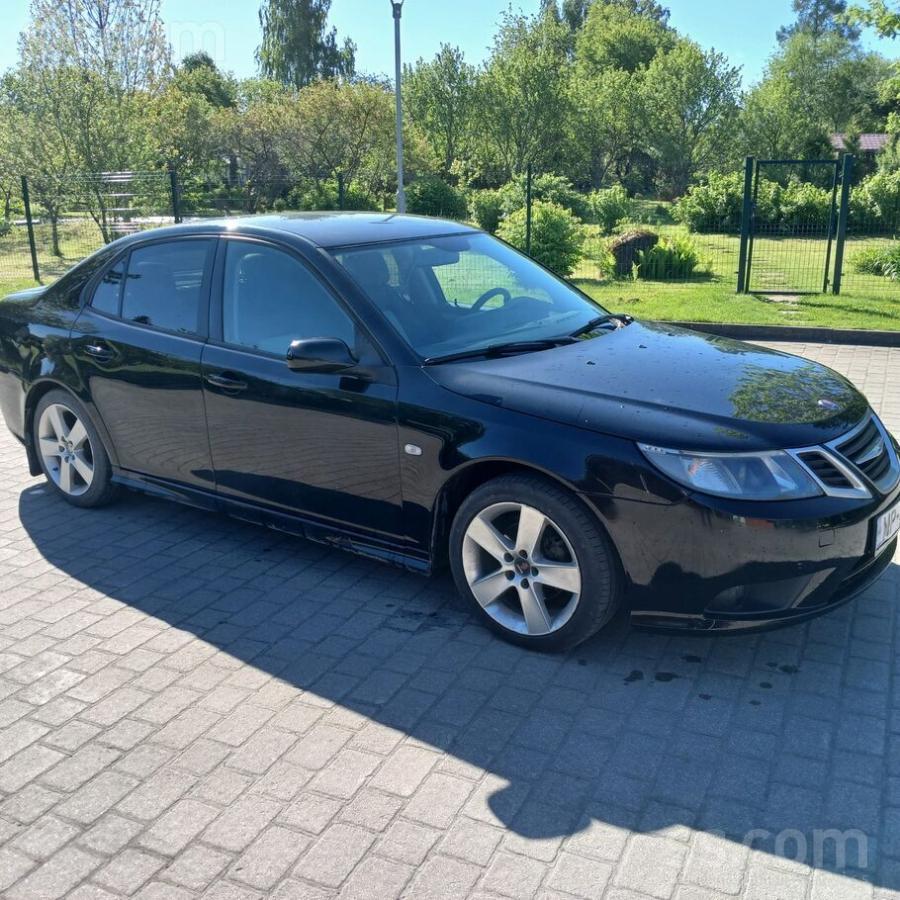 Черный Сааб 9-3 2008 в Цесис, объемом двигателя 1.90 л и пробегом 340 тыс. км за 1700 €, фото 3 на AUTOMOTO.COM.LV