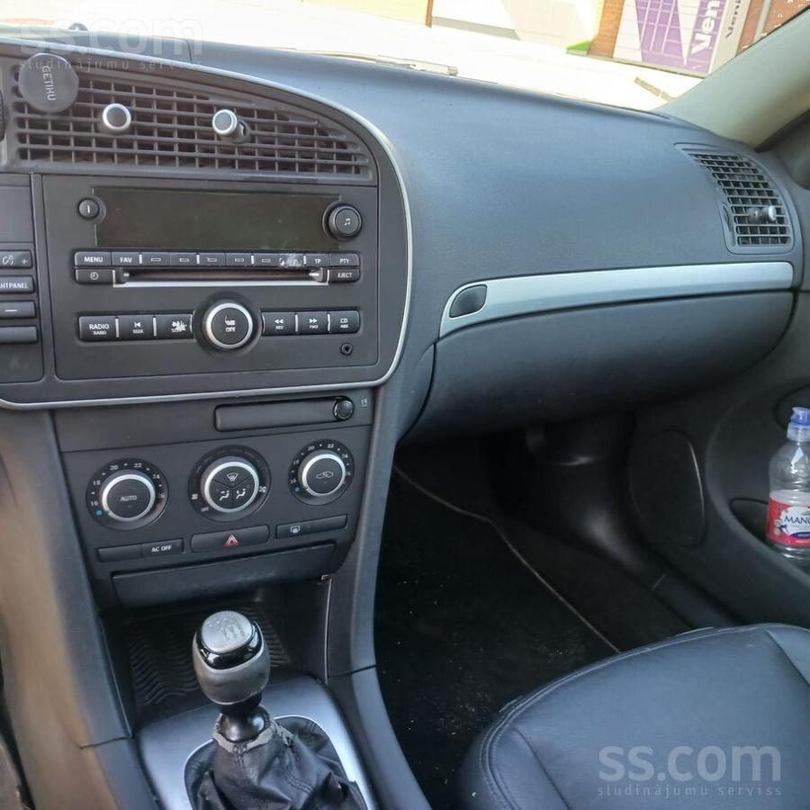 Черный Сааб 9-3 2008 в Цесис, объемом двигателя 1.90 л и пробегом 340 тыс. км за 1700 €, фото 7 на AUTOMOTO.COM.LV
