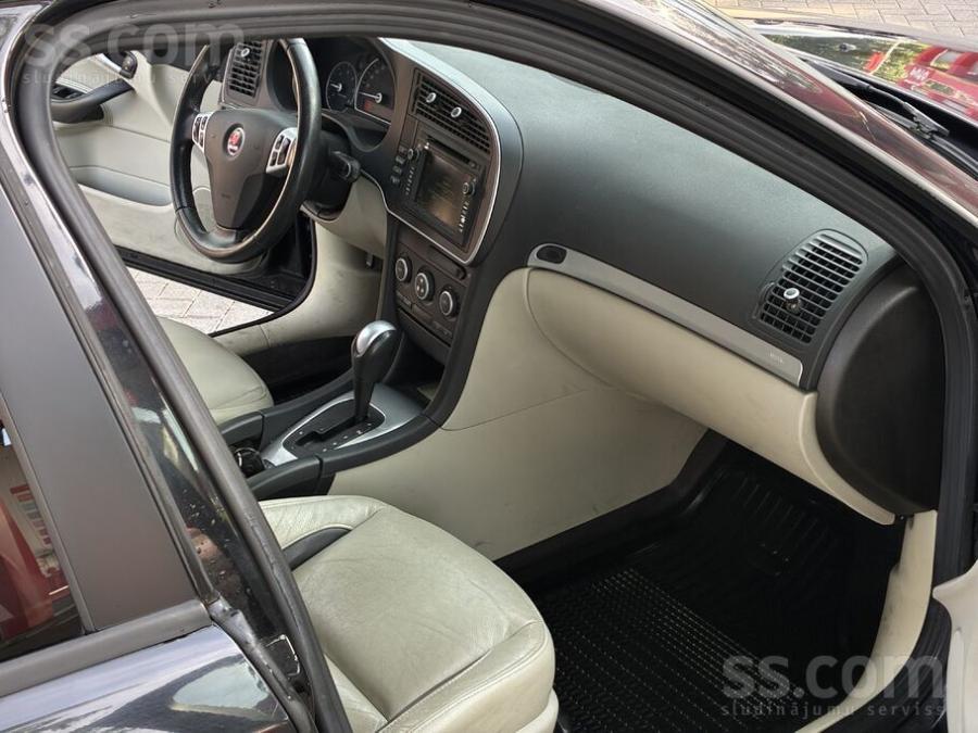 Black Saab 9-3 2008 in Riga, with an engine capacity of 1.90 L and mileage of 262 thousand km for 2450 €, photo 8 on AUTOMOTO.COM.LV
