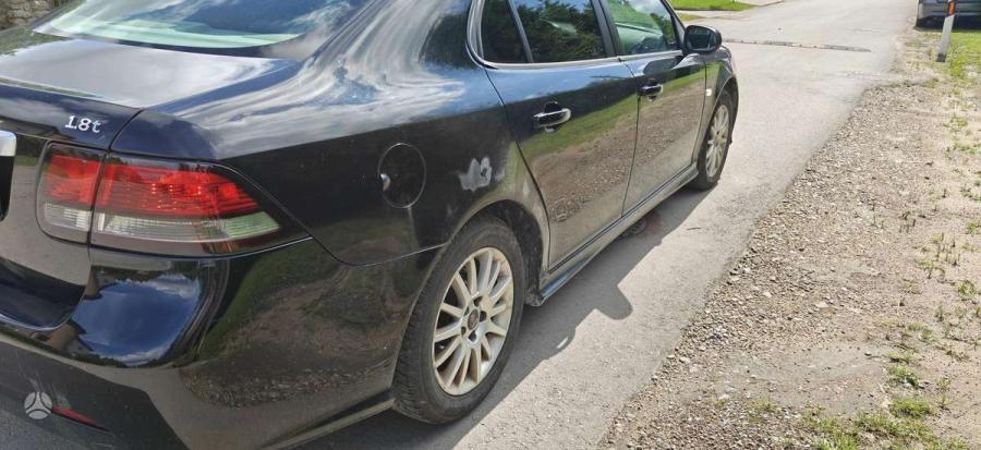 Black Saab 9-3 2008 in Vilnius, with an engine capacity of 2.00 L and mileage of 143 thousand km for 1650 €, photo 4 on AUTOMOTO.COM.LV