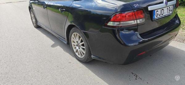 Melns Saab 9-3 2008 Viļņa, ar dzinēja tilpumu 2.00 L un nobraukumu 143 tūkst. km par 1650 €, foto 5 vietnē AUTOMOTO.COM.LV