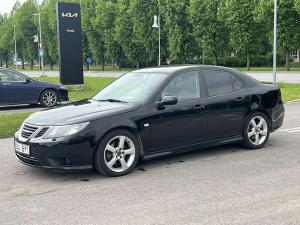 Черный Сааб 9-3 2008 в Нарва, объемом двигателя 1.90 л и пробегом 426 тыс. км за 1999 €, фото  на AUTOMOTO.COM.LV