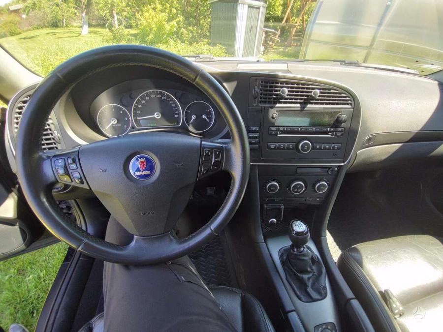 Melns Saab 9-3 2008 Vilkaviškis, ar dzinēja tilpumu 1.91 L un nobraukumu 378 tūkst. km par 1600 €, foto 4 vietnē AUTOMOTO.COM.LV