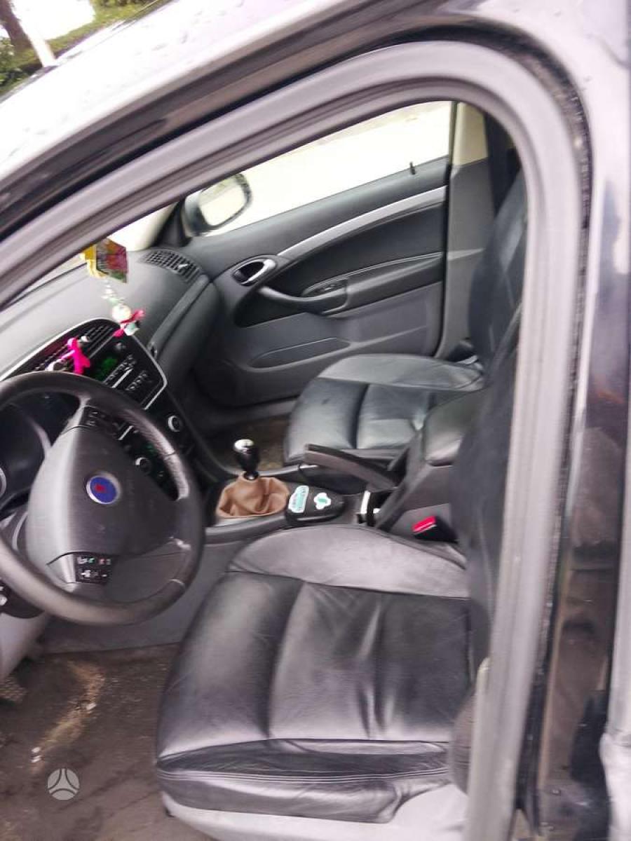 Black Saab 9-3 2008 in Silale, with an engine capacity of 1.91 L and mileage of 300 thousand km for 700 €, photo 9 on AUTOMOTO.COM.LV