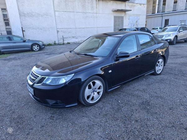 Melns Saab 9-3 2009 Panevēža, ar dzinēja tilpumu 1.90 L un nobraukumu 320 tūkst. km par 1600 €, foto 7 vietnē AUTOMOTO.COM.LV