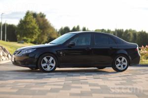 Black Saab 9-3 2009 in Cesis, with an engine capacity of 1.90 L and mileage of 263 thousand km for 6150 €, photo 5 on AUTOMOTO.COM.LV
