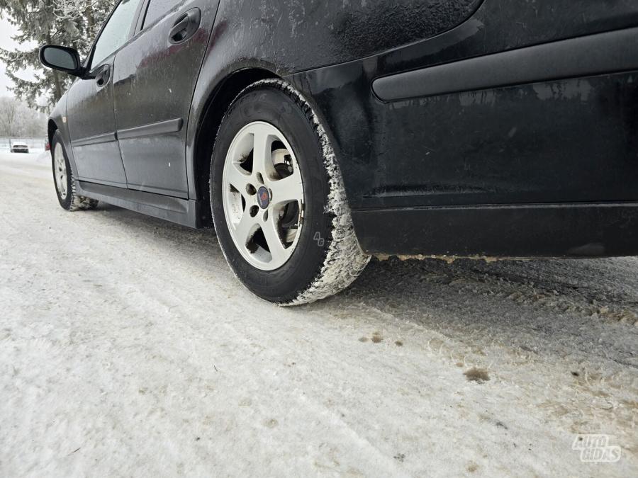 Black Saab 9-3 2005 in Radviliskis, with an engine capacity of 1.90 L and mileage of 365 thousand km for 1180 €, photo 14 on AUTOMOTO.COM.LV