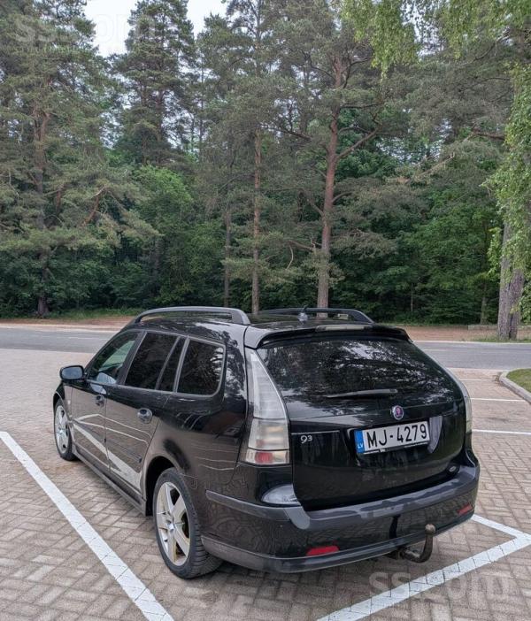 Melns Saab 9-3 2005 Tukums, ar dzinēja tilpumu 2.00 L un nobraukumu 213 tūkst. km par 1350 €, foto 4 vietnē AUTOMOTO.COM.LV