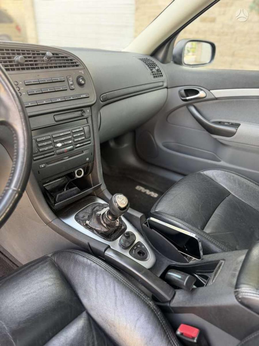 Black Saab 9-3 2005 in Kaunas, with an engine capacity of 1.91 L and mileage of 378 thousand km for 1250 €, photo 22 on AUTOMOTO.COM.LV