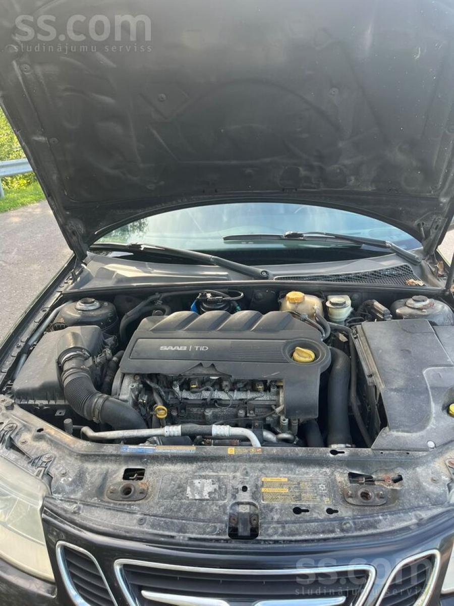 Melns Saab 9-3 2005 Aizkraukle, ar dzinēja tilpumu 1.90 L un nobraukumu 430 tūkst. km par 850 €, foto 9 vietnē AUTOMOTO.COM.LV