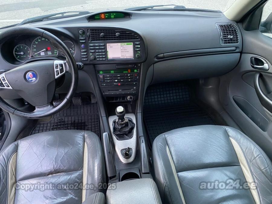 Melns Saab 9-3 2006 Tallina, ar dzinēja tilpumu 1.90 L un nobraukumu 337 tūkst. km par 1890 €, foto 12 vietnē AUTOMOTO.COM.LV