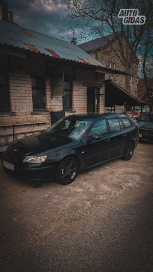Melns Saab 9-3 2006 Viļņa, ar dzinēja tilpumu 1.90 L un nobraukumu 400 tūkst. km par 800 €, foto  vietnē AUTOMOTO.COM.LV