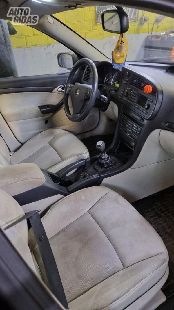 Black Saab 9-3 2006 in Vilnius, with an engine capacity of 1.90 L and mileage of 400 thousand km for 800 €, photo 8 on AUTOMOTO.COM.LV