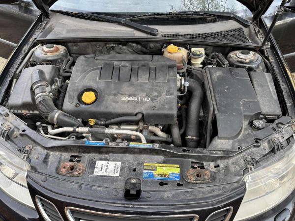 Black Saab 9-3 2006 in Klaipeda, with an engine capacity of 1.91 L and mileage of 400 thousand km for 850 €, photo 6 on AUTOMOTO.COM.LV