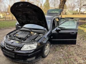 Черный Сааб 9-3 2006 в Клайпеда, объемом двигателя 1.91 л и пробегом 393 тыс. км за 850 €, фото 3 на AUTOMOTO.COM.LV
