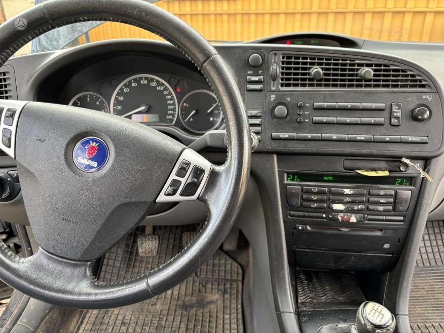 Черный Сааб 9-3 2006 в Клайпеда, объемом двигателя 1.91 л и пробегом 393 тыс. км за 850 €, фото 12 на AUTOMOTO.COM.LV