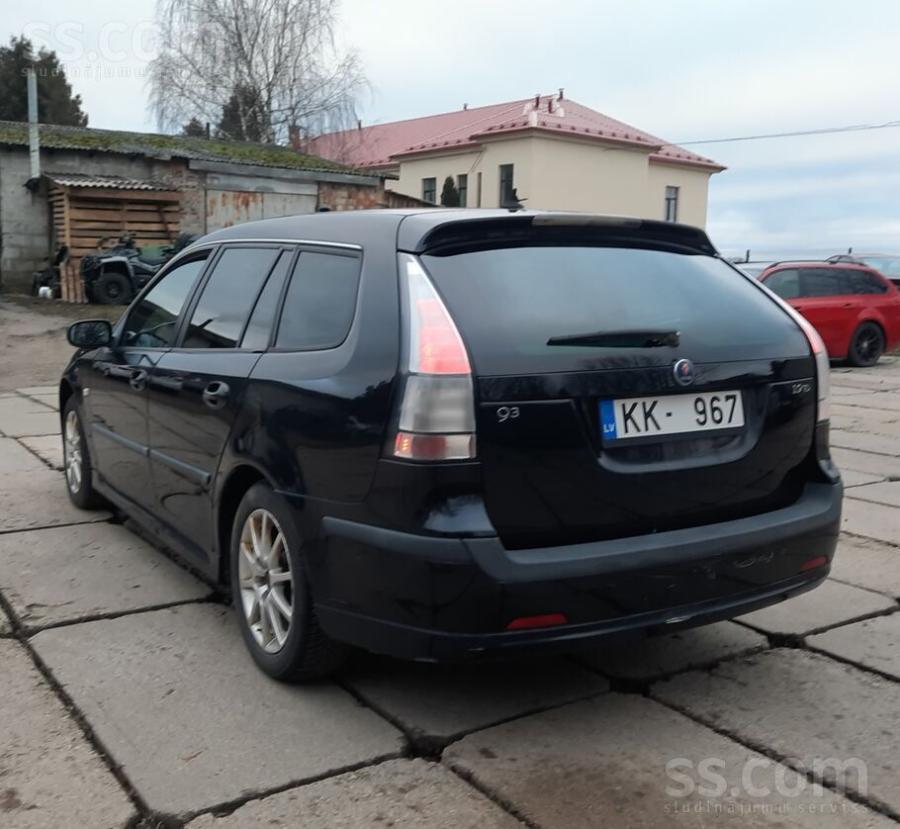 Black Saab 9-3 2007 in Jekabpils, with an engine capacity of 1.90 L and mileage of 395 thousand km for 1550 €, photo 4 on AUTOMOTO.COM.LV