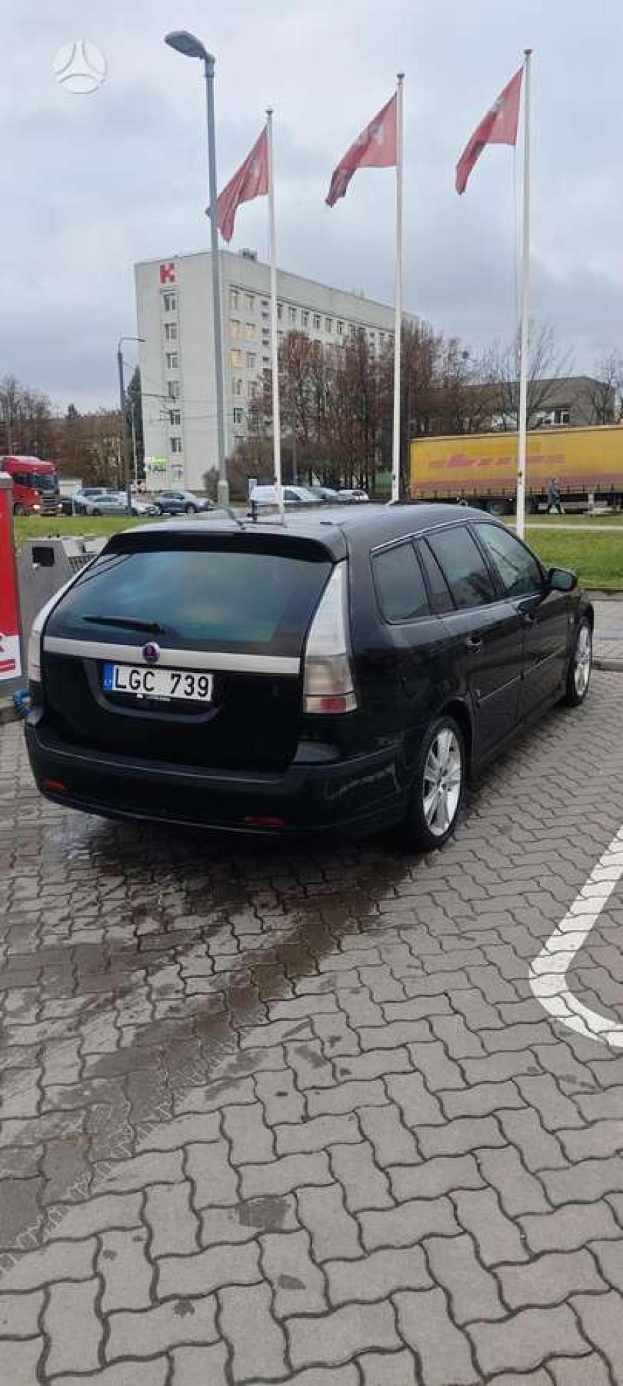 Melns Saab 9-3 2007 Kauņa, ar dzinēja tilpumu 1.91 L un nobraukumu 430 tūkst. km par 700 €, foto 4 vietnē AUTOMOTO.COM.LV