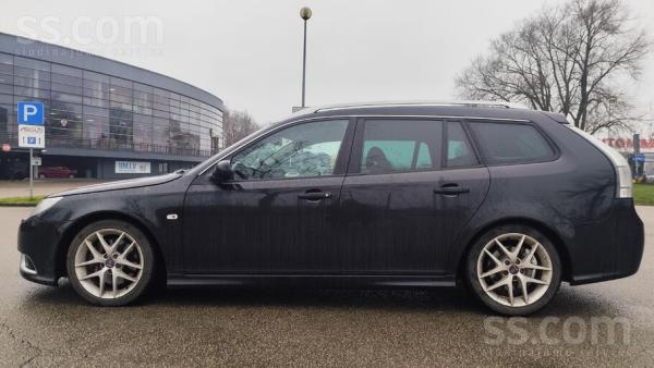 Black Saab 9-3 2008 in Riga, with an engine capacity of 1.90 L and mileage of 361 thousand km for 2990 €, photo 8 on AUTOMOTO.COM.LV