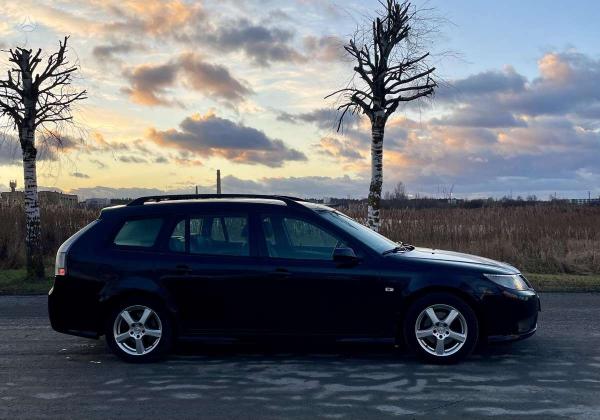 Black Saab 9-3 2008 in Kursenai, with an engine capacity of 1.90 L and mileage of 380 thousand km for 1950 €, photo 3 on AUTOMOTO.COM.LV