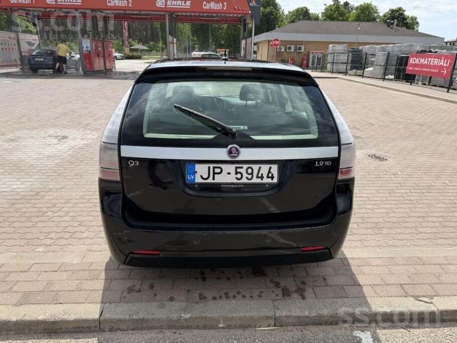 Melns Saab 9-3 2008 Rīga, ar dzinēja tilpumu 1.90 L un nobraukumu 363 tūkst. km par 2100 €, foto 3 vietnē AUTOMOTO.COM.LV