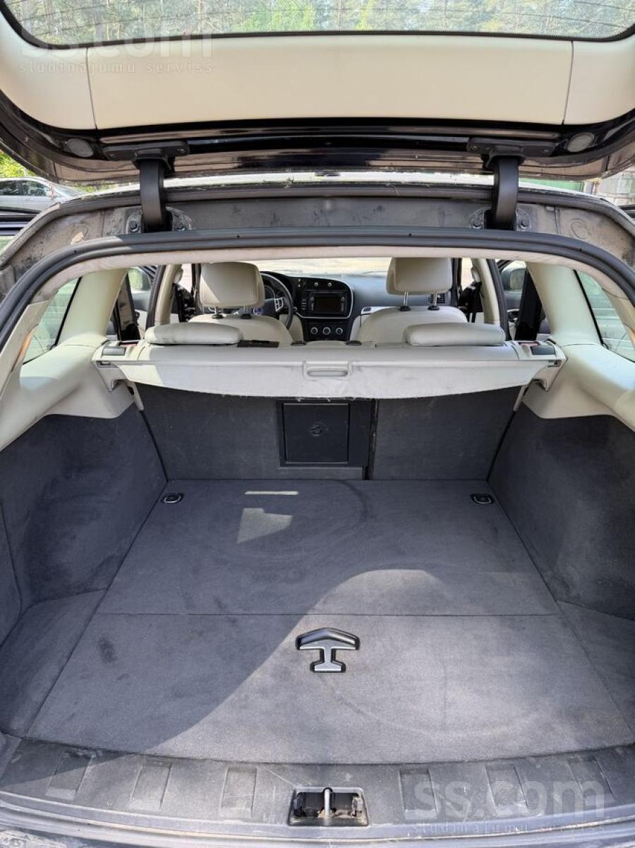 Melns Saab 9-3 2008 Rīga, ar dzinēja tilpumu 1.90 L un nobraukumu 363 tūkst. km par 2100 €, foto 8 vietnē AUTOMOTO.COM.LV
