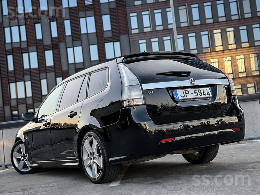 Черный Сааб 9-3 2008 в Рига, объемом двигателя 1.90 л и пробегом 363 тыс. км за 2500 €, фото 4 на AUTOMOTO.COM.LV