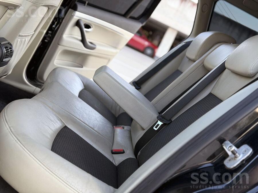 Черный Сааб 9-3 2008 в Рига, объемом двигателя 1.90 л и пробегом 363 тыс. км за 2500 €, фото 12 на AUTOMOTO.COM.LV