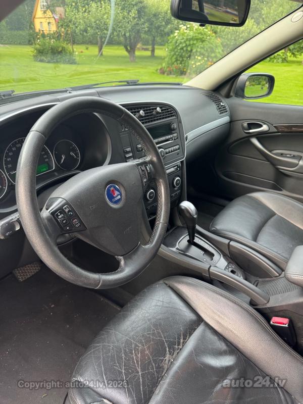 Black Saab 9-3 2008 in Rapla, with an engine capacity of 1.90 L and mileage of 0 thousand km for 1000 €, photo 4 on AUTOMOTO.COM.LV