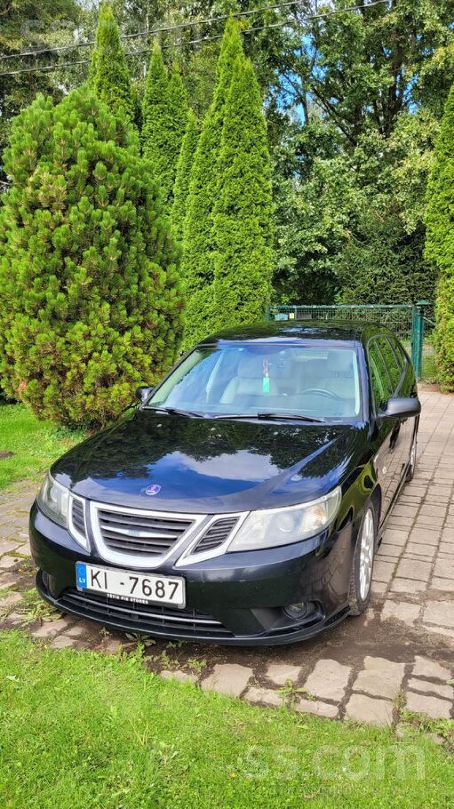 Черный Сааб 9-3 2008 в Рига, объемом двигателя 1.90 л и пробегом 424 тыс. км за 1000 €, фото 1 на AUTOMOTO.COM.LV