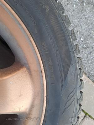 Melns Saab 9-3 2008 Tallina, ar dzinēja tilpumu 1.90 L un nobraukumu 385 tūkst. km par 2490 €, foto 13 vietnē AUTOMOTO.COM.LV