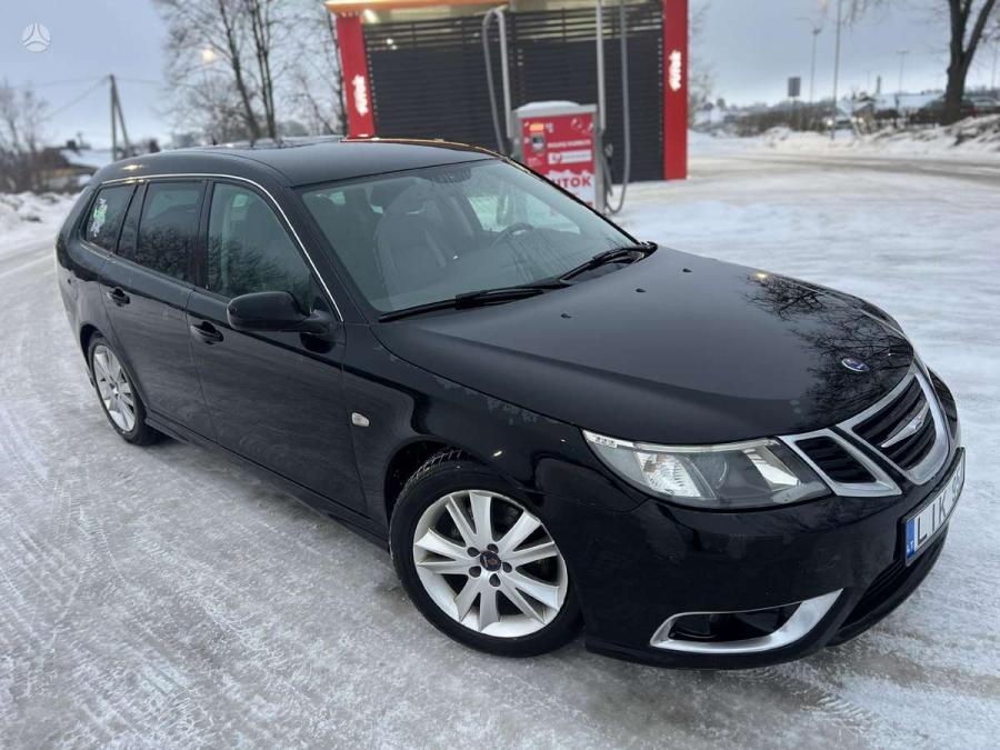 Black Saab 9-3 2009 in Ukmerge, with an engine capacity of 1.90 L and mileage of 330 thousand km for 2250 €, photo 3 on AUTOMOTO.COM.LV
