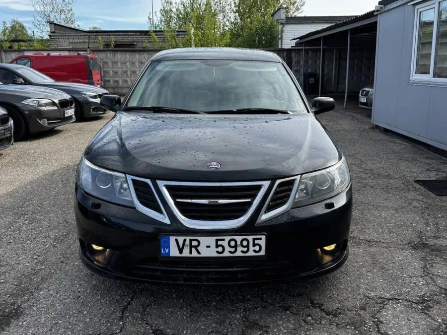 Melns Saab 9-3 2009 Daugavpils, ar dzinēja tilpumu 1.90 L un nobraukumu 305 tūkst. km par 1550 €, foto 3 vietnē AUTOMOTO.COM.LV