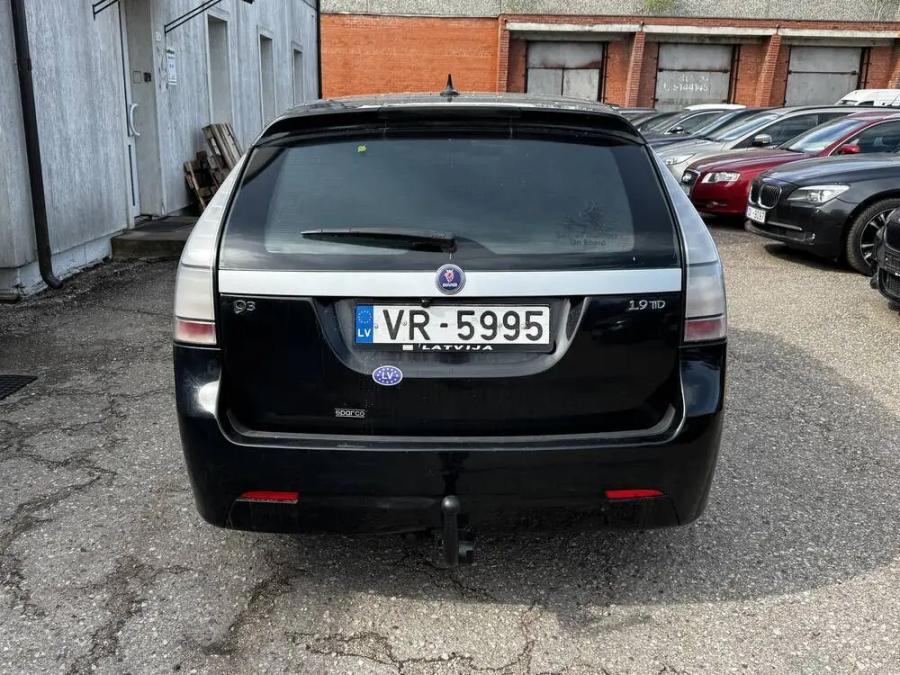 Melns Saab 9-3 2009 Daugavpils, ar dzinēja tilpumu 1.90 L un nobraukumu 305 tūkst. km par 1550 €, foto 7 vietnē AUTOMOTO.COM.LV