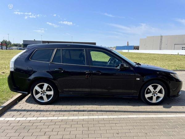 Melns Saab 9-3 2009 Kauņa, ar dzinēja tilpumu 1.91 L un nobraukumu 337 tūkst. km par 1100 €, foto 3 vietnē AUTOMOTO.COM.LV
