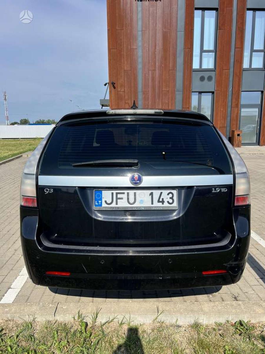 Black Saab 9-3 2009 in Kaunas, with an engine capacity of 1.91 L and mileage of 337 thousand km for 1100 €, photo 5 on AUTOMOTO.COM.LV