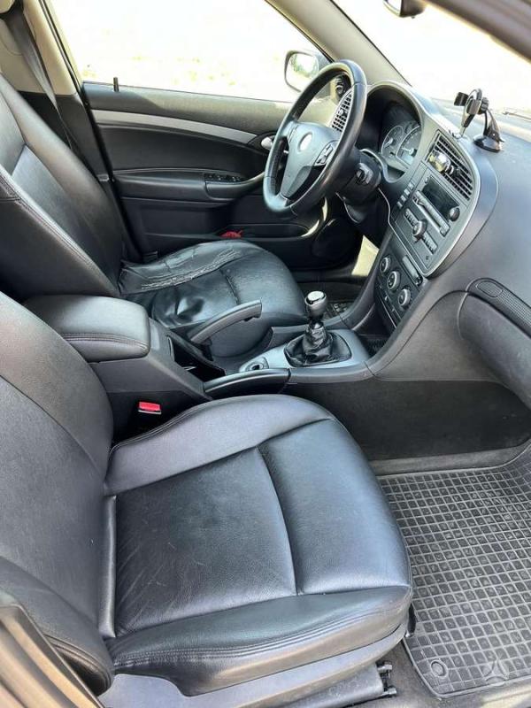 Melns Saab 9-3 2009 Kauņa, ar dzinēja tilpumu 1.91 L un nobraukumu 337 tūkst. km par 1100 €, foto 8 vietnē AUTOMOTO.COM.LV