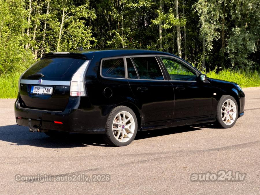 Black Saab 9-3 2009 in Parnu, with an engine capacity of 1.90 L and mileage of 267 thousand km for 3000 €, photo 5 on AUTOMOTO.COM.LV
