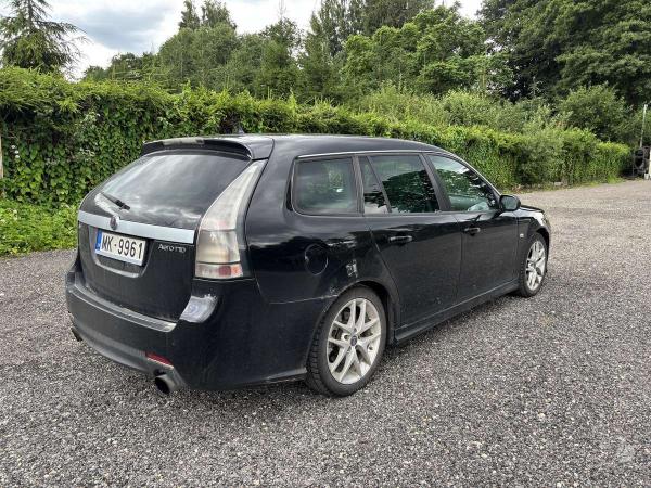 Black Saab 9-3 2009 in Riga, with an engine capacity of 1.91 L and mileage of 340 thousand km for 1950 €, photo 4 on AUTOMOTO.COM.LV