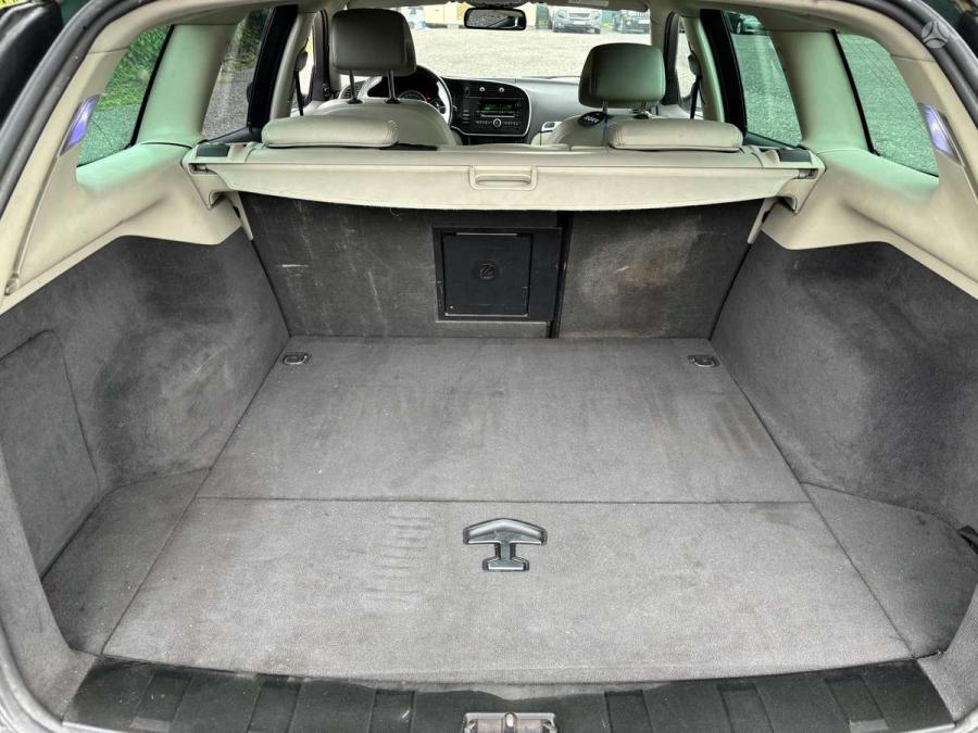 Melns Saab 9-3 2009 Rīga, ar dzinēja tilpumu 1.91 L un nobraukumu 340 tūkst. km par 1950 €, foto 8 vietnē AUTOMOTO.COM.LV