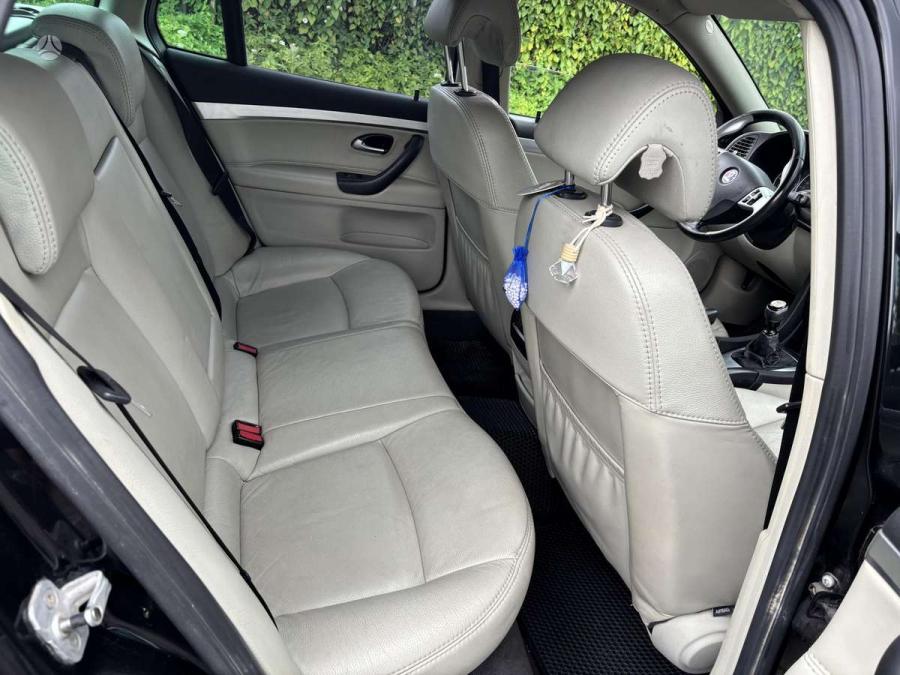 Melns Saab 9-3 2009 Rīga, ar dzinēja tilpumu 1.91 L un nobraukumu 340 tūkst. km par 1950 €, foto 9 vietnē AUTOMOTO.COM.LV