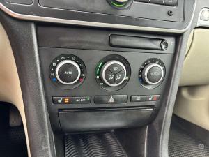 Melns Saab 9-3 2009 Rīga, ar dzinēja tilpumu 1.91 L un nobraukumu 340 tūkst. km par 1950 €, foto 13 vietnē AUTOMOTO.COM.LV